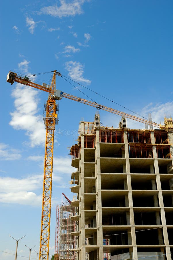 Kran stockfoto. Bild von kran, eisen, ziegelsteine, hintergrund - 5462260