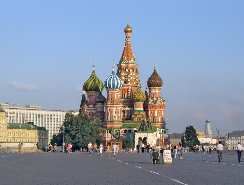 Kremlin. Place rouge. image stock. Image du orthodoxe - 4615697