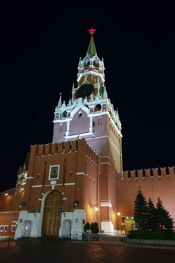 Kremlin Red Wall in Moscow editorial stock image. Image of asian - 76385019