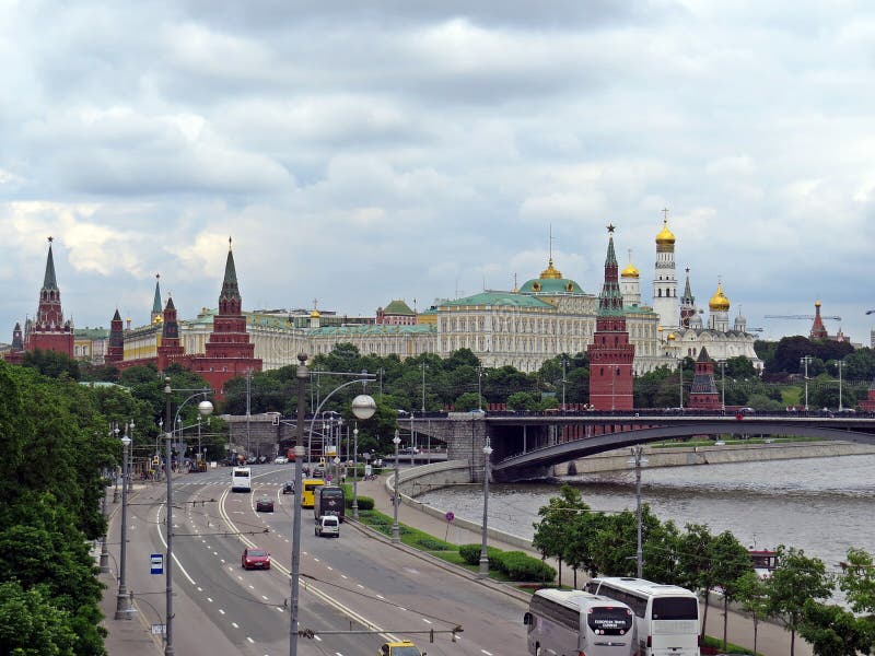 Kremlin view from bridge editorial image. Image of kremlin - 57500880