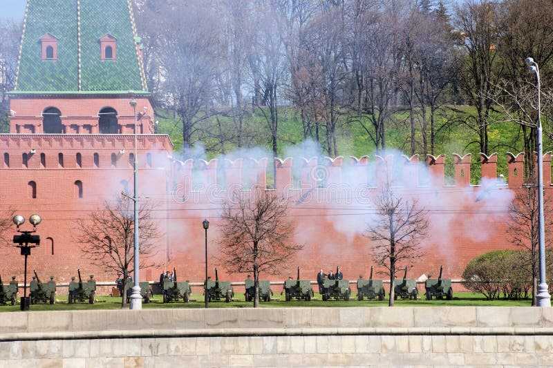 Kremlin wall editorial photo. Image of federation, fortress - 30885041