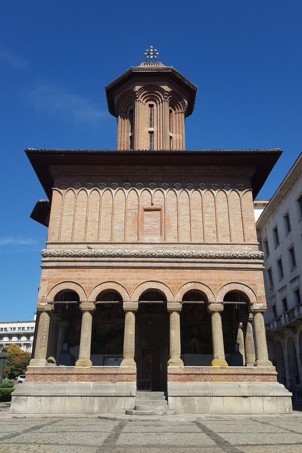 Kretzulescu-Kirchenfassade stockbild. Bild von glaube - 76161189