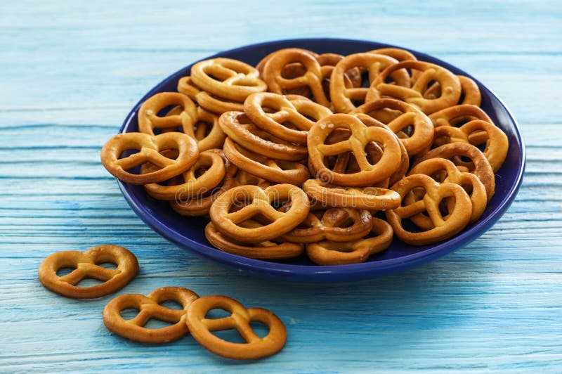 Salta Pinnar Som Står I Ett Isolerat Exponeringsglas Arkivfoto - Bild ...