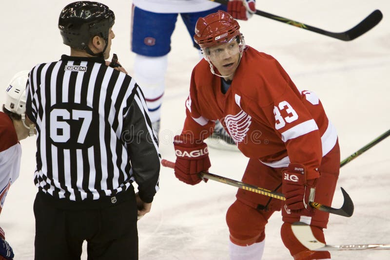 Kris Draper Standing at Center Ice Editorial Image - Image of athlete ...