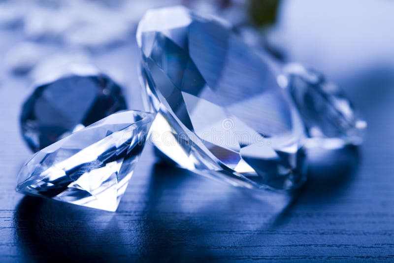 Diamant - Edelstein stockbild. Bild von edelsteine, fülle - 7292111
