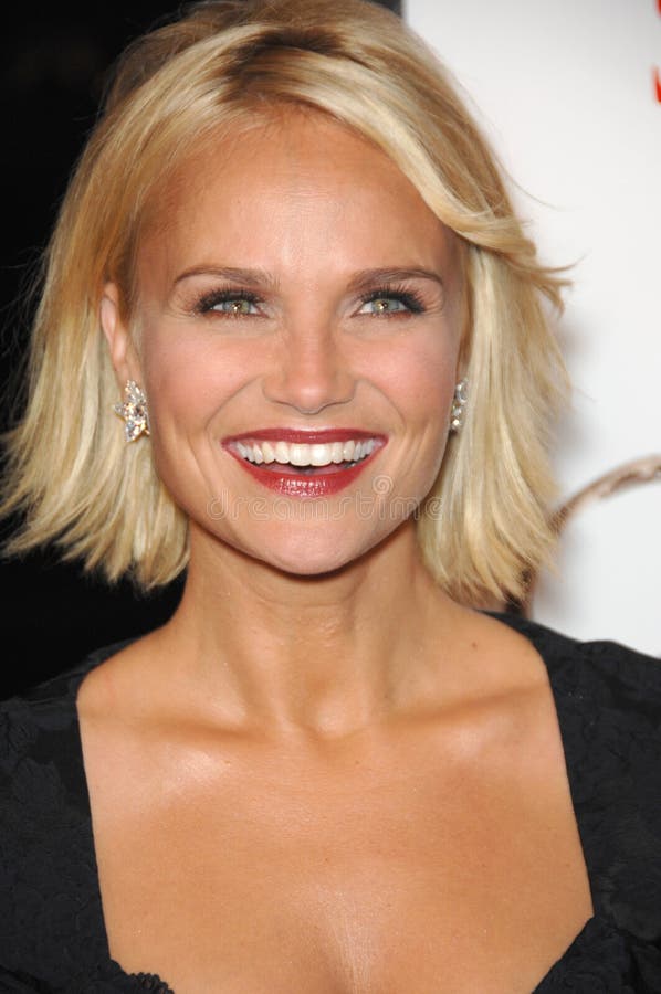 Kristin Chenoweth editorial stock photo. Image of success - 131146783