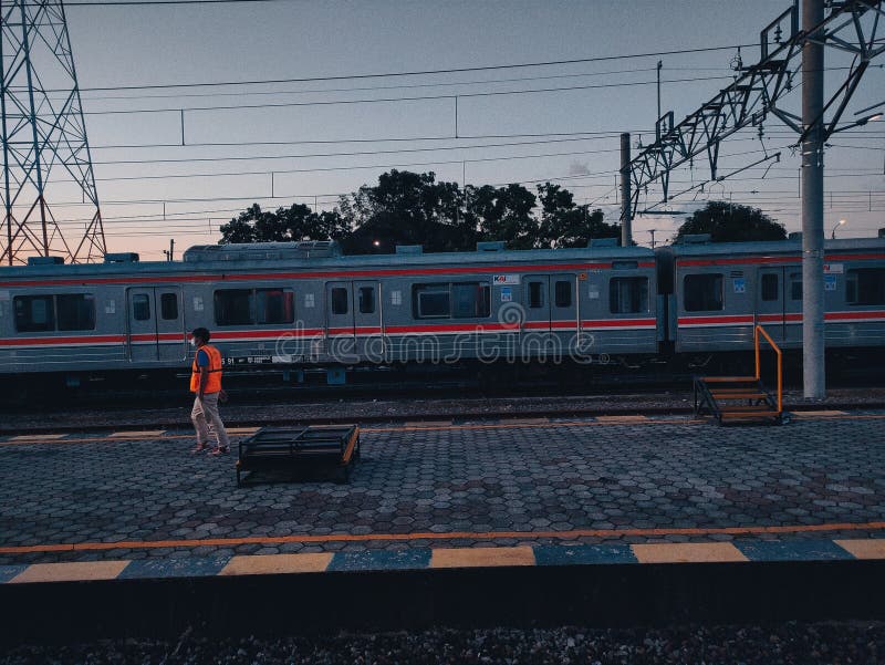 KRL Commuter Line Indonesia Editorial Stock Photo - Image of indonesia ...