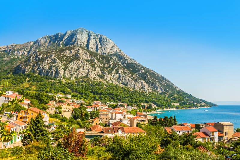 Kroatien - Makarska Riviera - Gradac Stockfoto - Bild von berge ...