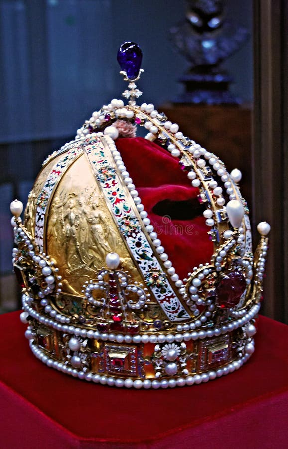Krone Des Kaisers Der Habsburgischen Monarchie Stockfoto - Bild von ...