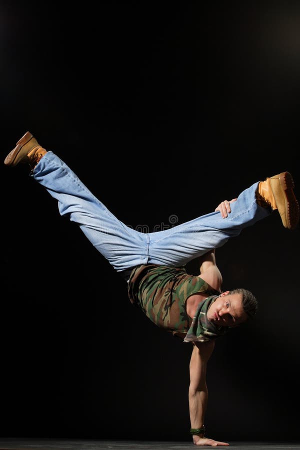 182 Graffiti Breakdance Stock Photos - Free & Royalty-Free Stock Photos ...