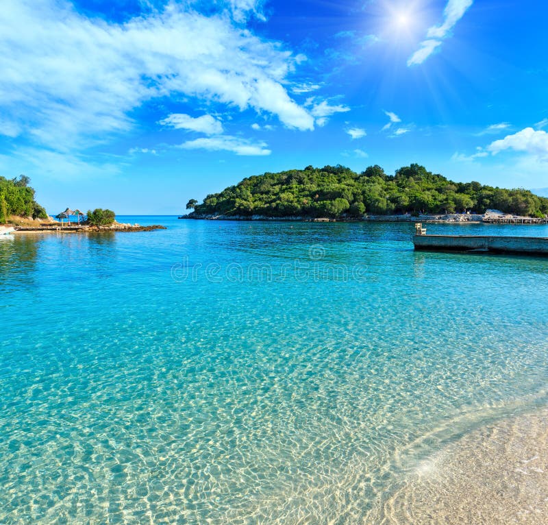 Ksamil-Strand, Albanien stockfoto. Bild von albanisch - 92589428