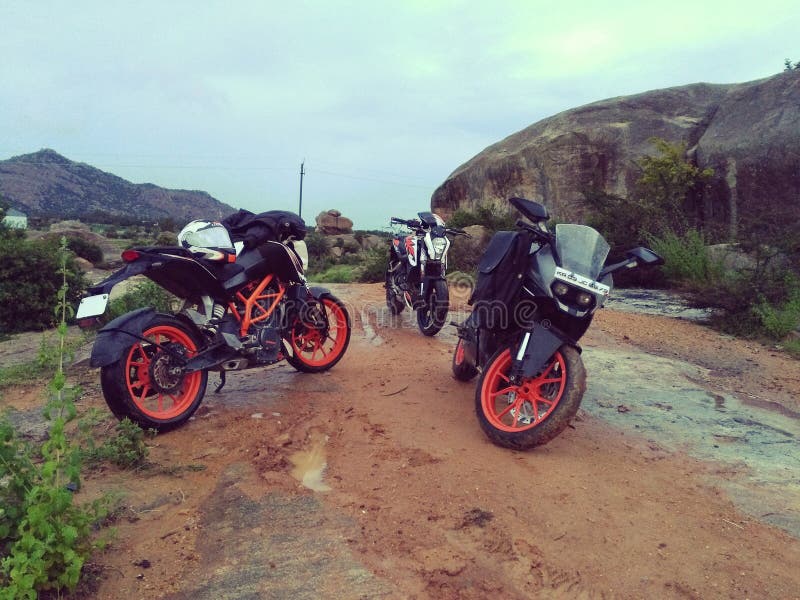 Ktm bikes editorial photo. Image of snap, bikes, morning - 110772776