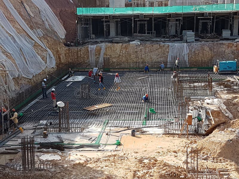 Building Basement Under Construction Using the Open Cut Method ...