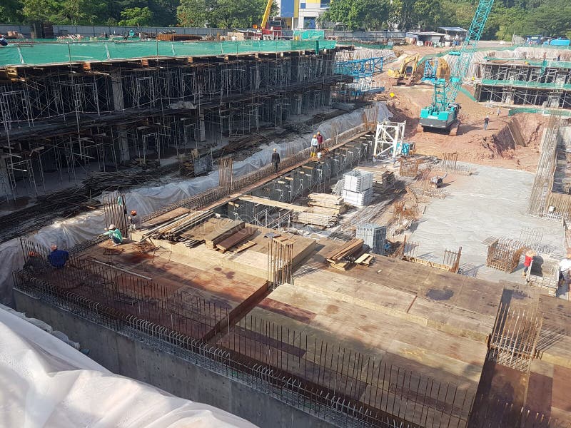 Building Basement Under Construction Using the Open Cut Method ...