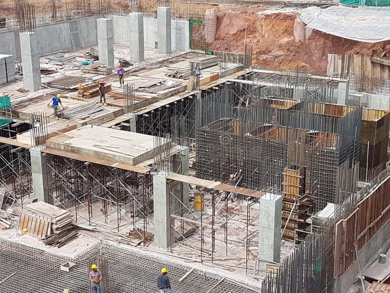 Building Basement Under Construction Using the Open Cut Method ...