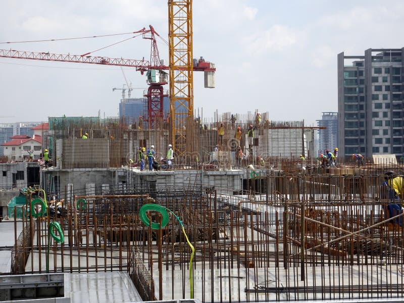High Rise Apartment Construction Using the Precast System Aluminium ...