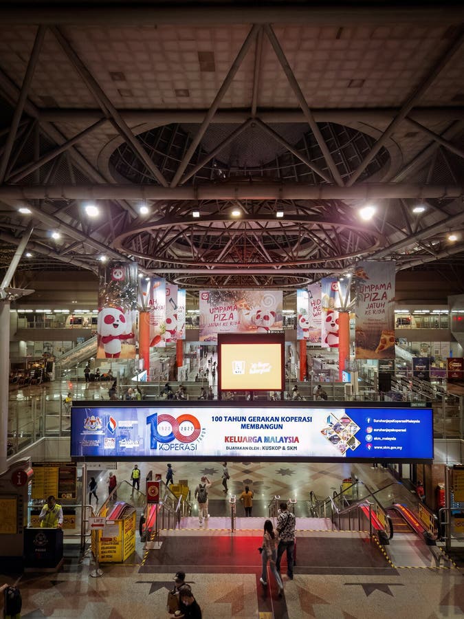 Commuters in KL Sentral Transportation Hub in Brickfields, KL. KL ...
