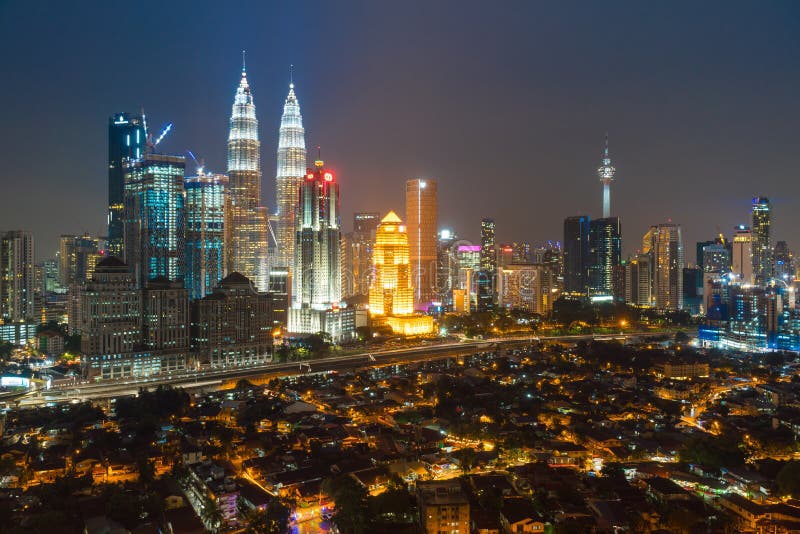 Kuala Lumpur skyline stock photo. Image of district - 123061416