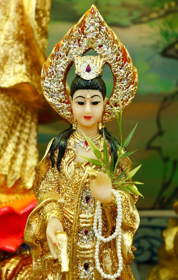 Kuan-yin statue stock photo. Image of bluesky, compossion - 14362992