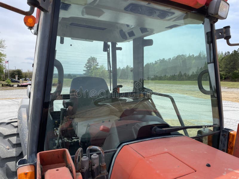 Kubota Red Tractor Front View of Cab Editorial Image - Image of machine ...