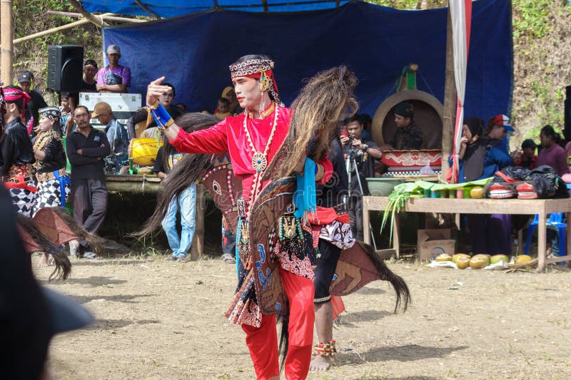 Kuda Lumping or Jathilan is a Traditional Dance Originating from Java ...