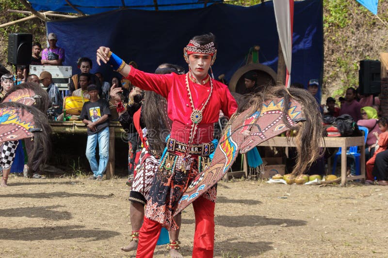 Kuda Lumping or Jathilan is a Traditional Dance Originating from Java ...