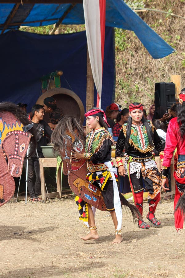 285 Lumping People Stock Photos - Free & Royalty-Free Stock Photos from ...