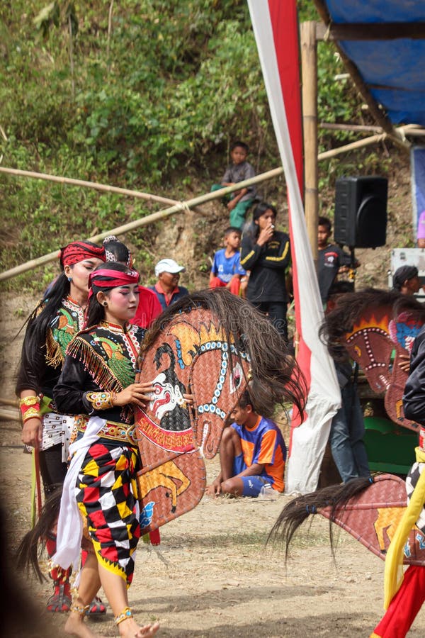 4,185 Javanese People Java Indonesia Stock Photos - Free & Royalty-Free ...