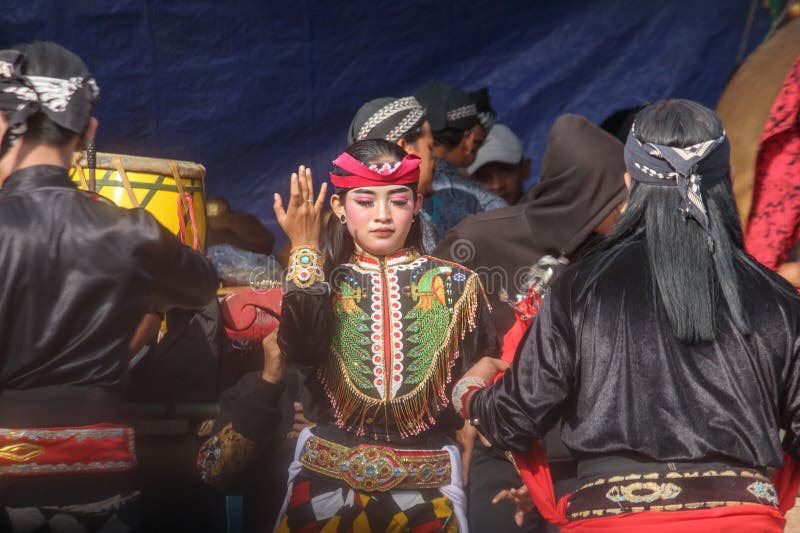 4,185 Javanese People Java Indonesia Stock Photos - Free & Royalty-Free ...