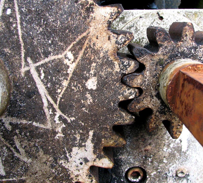Kuggar arkivfoto. Bild av kuggar, rost, maskin, tänder - 760124