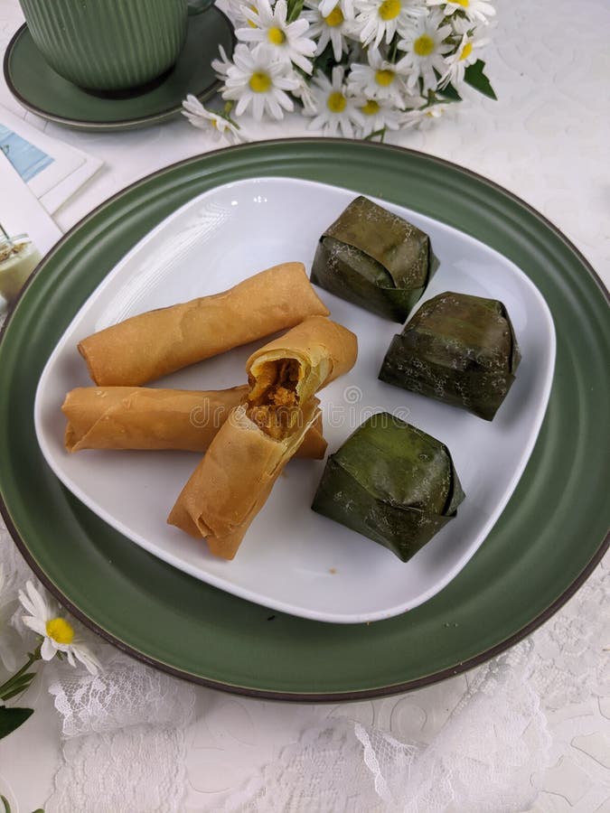 Kuih Koci and Spring Roll for Snacks Stock Image - Image of fruit, fish ...