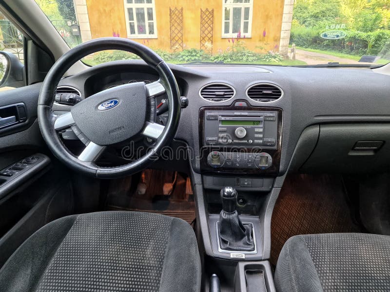 Ford Focus 2022 Interior