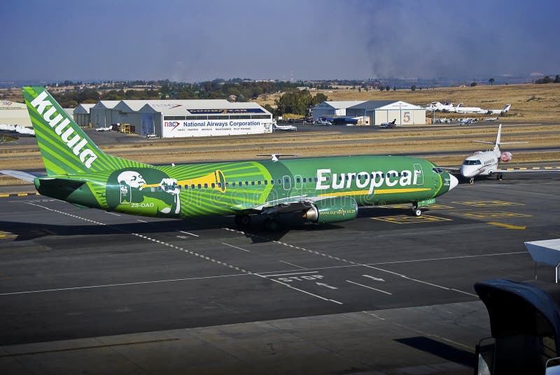 Kulula Airways - Boeing 737-4S3 - ZS-OAO Editorial Photography - Image ...
