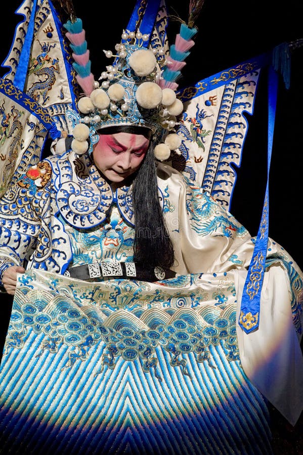 Kunqu Opera : Gongshunzidu editorial stock image. Image of actor - 15836634