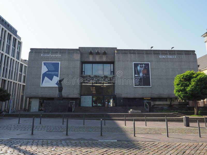 Kunsthalle in Duesseldorf editorial stock image. Image of nordrhein ...
