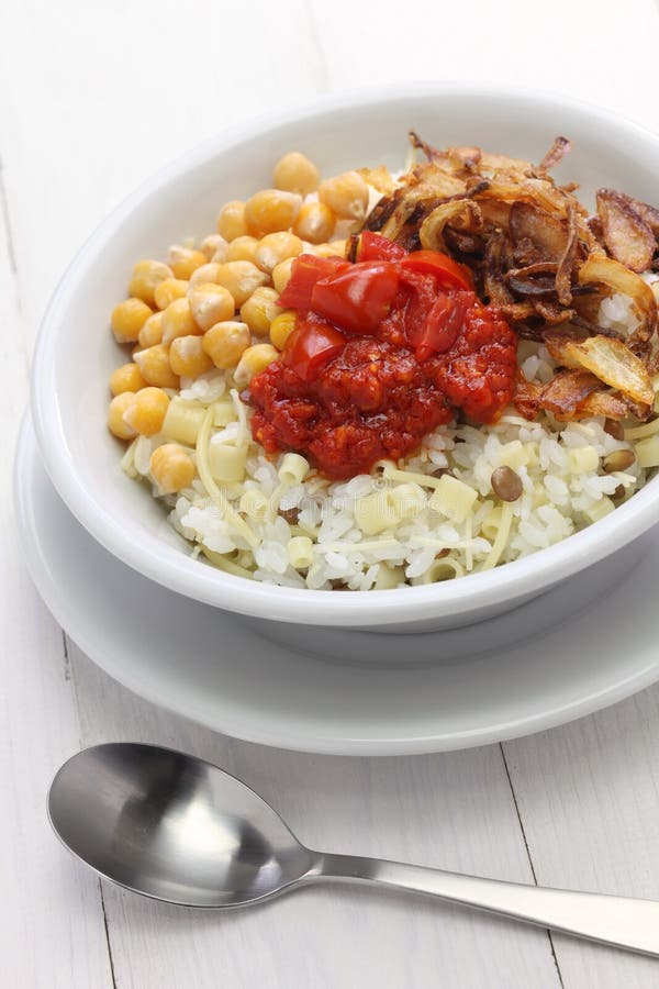 Kushari, Koshari, Egyptian Food Stock Image - Image of lentils, crispy ...