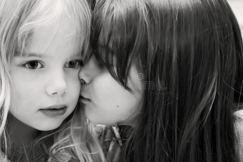 Kuß stockbild. Bild von kuß - 102140781