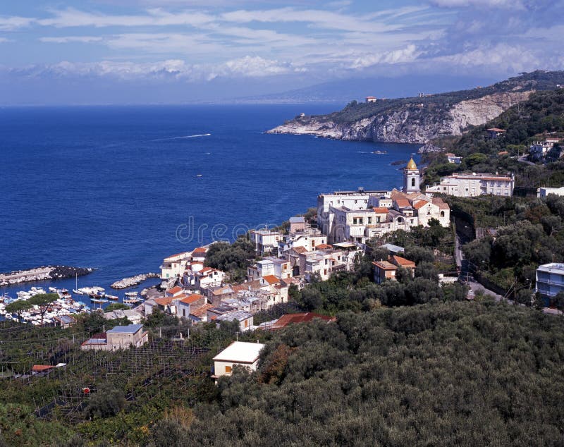 Massa Lubrense Och Domkyrkan, Chiesa Maria SS Della Lobra, Punta Lagno ...