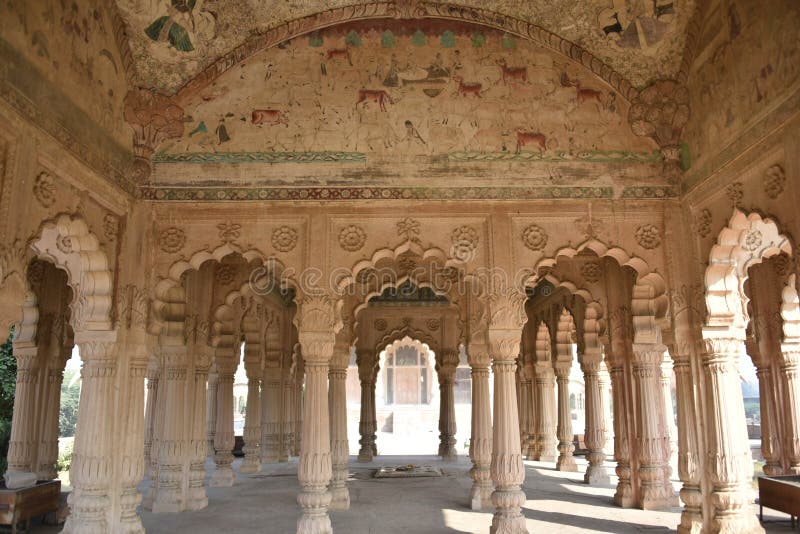 Kusum Sarovar, Mathura, India Stock Photo - Image of holy, place: 105779684