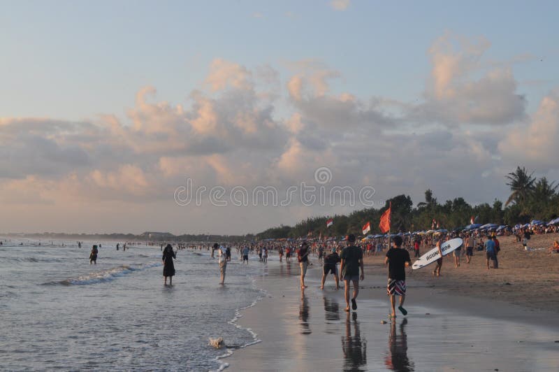 Kuta Beach editorial stock image. Image of beach, shore - 98976304