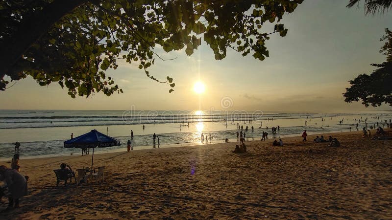 Kute Sunset Beach Bali editorial photo. Image of kuta - 262285141