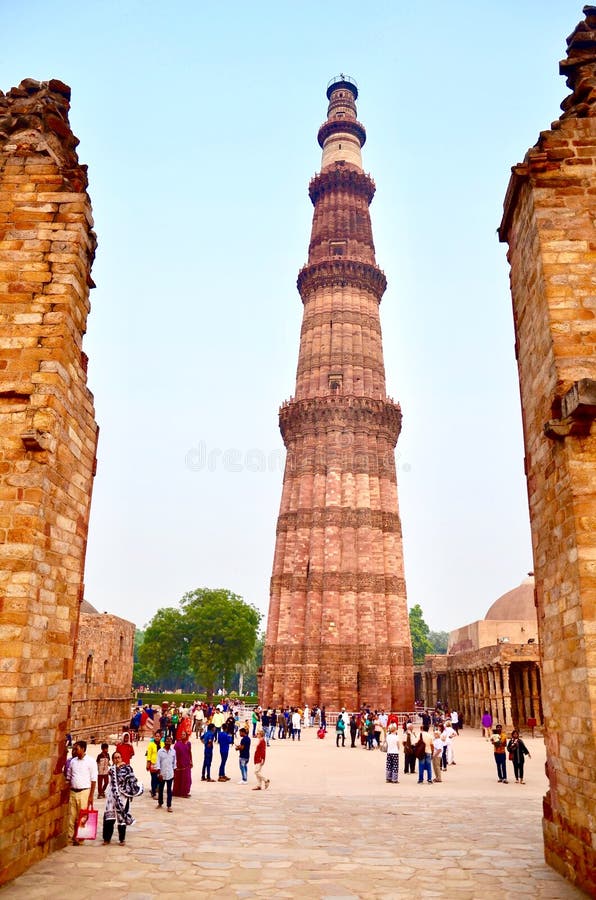 Kutub Minar Delhi India Historical Place To Visit Editorial Photo ...