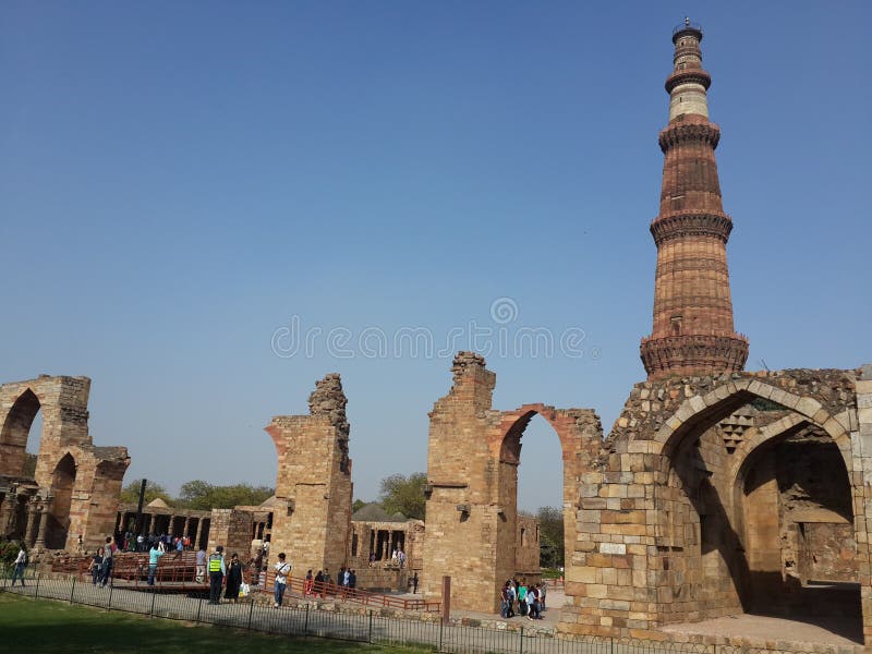 Kutub minar, New Delhi editorial photography. Image of minar - 156499192