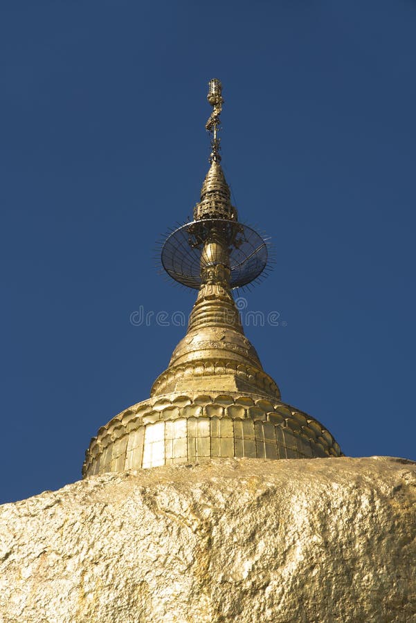 Kyaikhtiyo, Golden Rock, Myanmar Stock Photo - Image of rock, golden ...