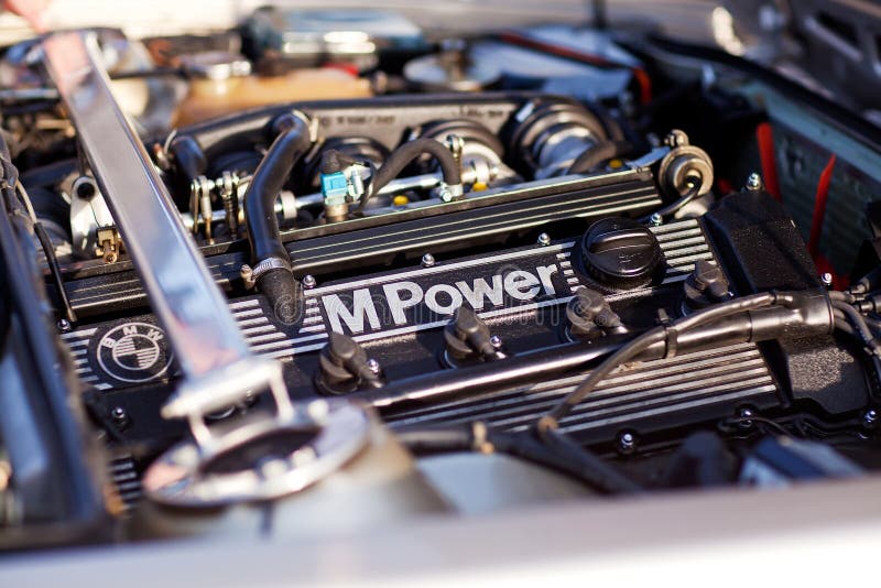 Bmw E24 M6 Engine