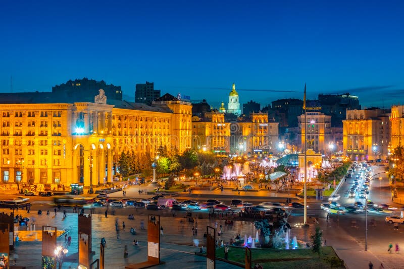 KYIV, UKRAINE, AUGUST 28, 2019: Night View of the Independence S ...