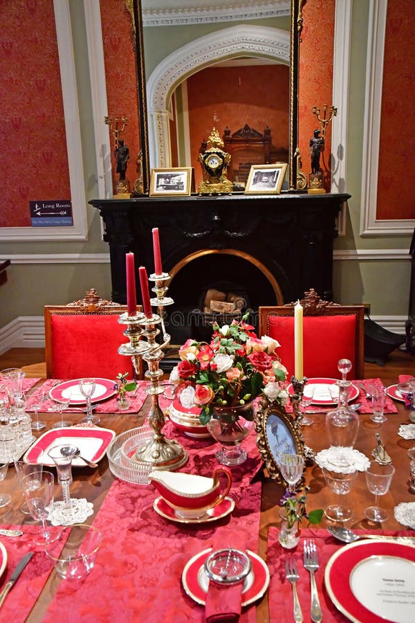 Kylemore, Ireland - September 15 2022 : Kylemore Abbey Editorial Stock ...