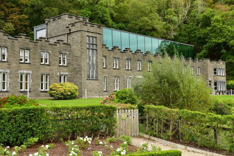 Kylemore, Ireland - September 15 2022 : Kylemore Abbey Editorial Stock ...