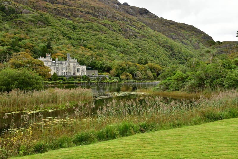 Kylemore, Ireland - September 15 2022 : Kylemore Abbey Editorial Stock ...