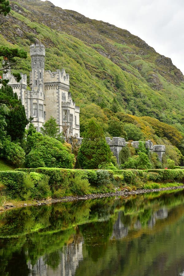 Kylemore, Ireland - September 15 2022 : Kylemore Abbey Editorial Photo ...